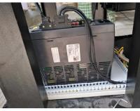 China Servo Motor Tensile Testing Machine 300KN Metal Strength Tester Antiwear for sale
