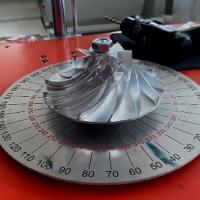 China Hard Bearing Vertical Dynamic Balancing Machine 5kg 1100r/min for Wind Turbine Blades for sale