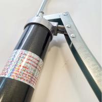 China Lubrication Double Hand Grease Gun 600cc Lever Super Capacity for sale