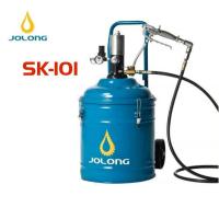 China Blue Air Operated Grease Pump With 30-40 Mpa Air Outlet 0-7Mpa Pressure Range 0.85L/Min Oil Volume for sale