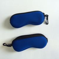China Hop-selling Eyewear Case Sunglasses bag Neoprene Eyeglasses pouch with hook for sale