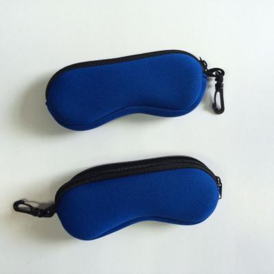 China Hop-selling Eyewear Case Sunglasses bag Neoprene Eyeglasses pouch with hook for sale