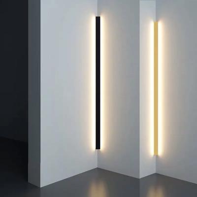 China Nordic Black White LED Wall Lamp for Bedroom LED Long Strip Wall Lights （WH-AP-692） for sale
