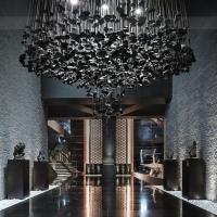 China Black Art Luxury Stone Crystal Chandelier Staircase Modern Cristal LED Hanging Lamp  (WH-NC-146) for sale