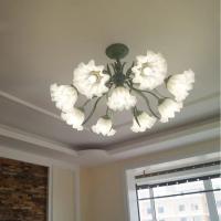 China Art Parlor Dining Room Bedroom Chain Suspension Modern Romantic Flowers Chandeliers Lily of the Valley Flower Chandelier(WH-MI-470) for sale