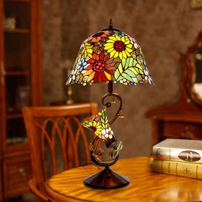 China Art Decor Office Desk Stained Glass Large Vintage Tiffany Table Lamp(WH-TTB-01) for sale