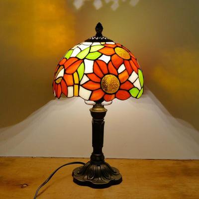 China 20cm Tiffany Table Lamp Sun Flower Lampshape E27 Resin Base Lamp(WH-TTB-17) for sale