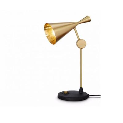 China Long Swing Arm adjustable classic desk Lamps E27 LED Beat Table Lamp(WH-MTB-164) for sale
