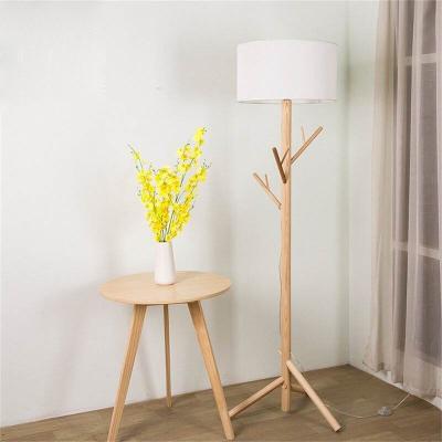 China Home Lighting Fabric Lamp Shade Wooden Standing chinese floor lamp（WH-WFL-11) for sale