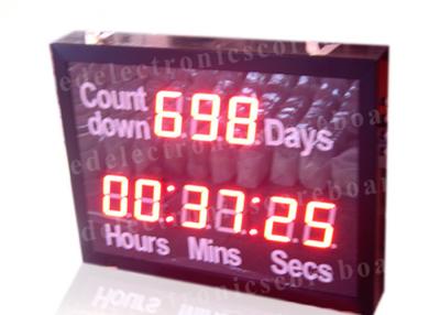 China Outdoor LED Digital Clock with 8-30 Inch Display, IP65 Waterproof Rating, and 1000m Wireless Remote Control for sale