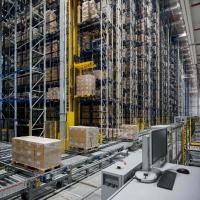 China 500kg – 2000kg Auto Storage System Automated Racking Solutions For Refrigerated Warehouse for sale