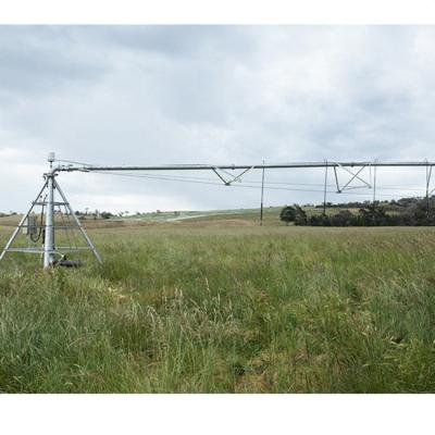 China Water-saving Agricultural Irrigation System Easy to Maintain High Coverage Environmentally Friendly Diameter 168 cm for sale
