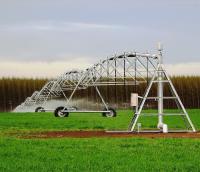 China 2200 KG Center Pivot Irrigation System The Ultimate Solution for Water Usage in Agriculture for sale