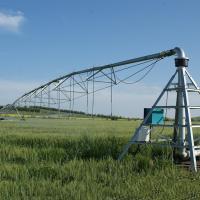 China Remote Monitoring Metal Pivot Farm Irrigation System 2024 Pivot for Agriculture Solution Irrigation Super Pivot for sale