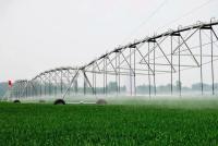 China Empowering Farms with 230 KG Optimal Pivot Farm Irrigation System Remote Monitoring Included for sale