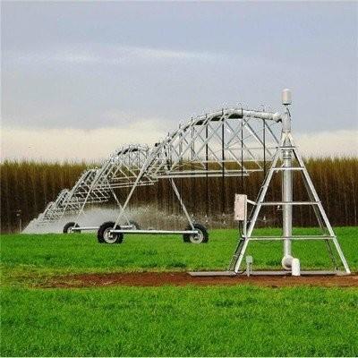 China Remote Monitoring Superior Center Pivot Agricultural Irrigation Premier Solutions for Metal Transforming Agriculture for sale