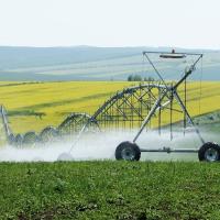 China Agricultural Solar-Powered Center Pivot Irrigation Water And Assurance for sale