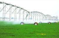 China Revolutionary Center Pivot 30 inch Diameter Wide Coverage and Eco-Conscious Operation for Agriculture Irrigation for sale