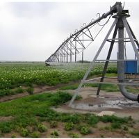 China 2025 Agricultural Center Pivot Irrigation System Boom Irrigation Machine Core Motor Gear Gearbox Bearing Components for sale