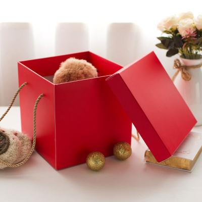 China Flat Packing Cardboard Festival Kraft Paper Gift Boxes With Lids for sale