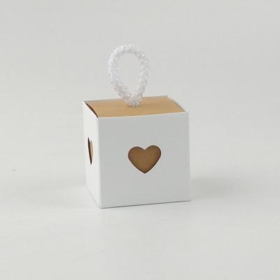 China Biodegradable 5.5cm Candy Kraft Paper Favor Boxes With Rope Ring for sale