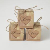 China Tiled Out Wood Grain Paper Laser Cut Wedding Favor Boxes for sale