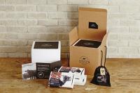 China Recycled 0.20mm Varnish Coating Kraft Paper Gift Boxes for sale