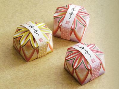 China Custom Wedding Favour Gift Paper Packaging Box Jewely Gift Box for sale