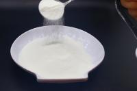 China Food Grade Collagen Peptide 300-500 Dalton 24 Month Shelf Life for Supplements and Skincare for sale