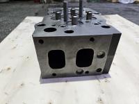 China 6162-13-1103 Construction Machinery Komatsu Engine Cylinder Head 6d170 Material Casting for sale