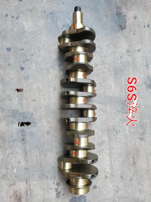 China 32b20-10010 Suitable For Mitsubishi Engine Crankshaft S6s Material Cast Iron Quenching Treatment for sale