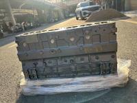 China 34307-010101 6 Cylinder Engine Block S6k Carter Engine Block for sale