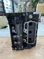 China ME200977 Aluminum Cylinder Block Mitsubishi 4m40 Engine Block for sale