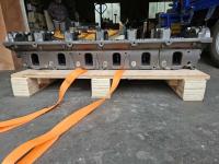China 23525566 Detroit Engine Cylinder Head Model S60 Is Cast With 12.7L Displacement for sale