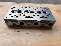 China 15532-03040 Kubota Engine Cylinder Head Model D950 Made Of Cast Iron for sale