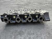 China 04293366 Engine Cylinder Head Volvo D5e Cylinder Head Assy for sale