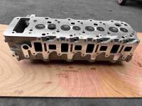 China ME202620 Mitsubishi Cylinder Head 4m40 Aluminum Cylinder Head for sale