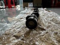 China 13501-E0240 Hino Engine Camshaft Product Model J05E Material Forging for sale