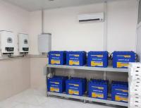 China Deye Hybrid Inverter SUN-7.6K/8K-SG01LP1-US/EU for Retrofitting Existing Solar Systems for sale
