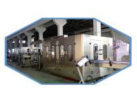 China 16000 BPH 6 Capping Head Small Scale Bottle Filling Machine for sale