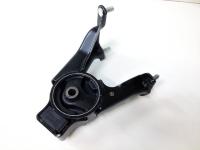 China 12371-0D040 Toyota Engine Mount Rubber Replacement For CAMRY Saloon / COROLLA for sale
