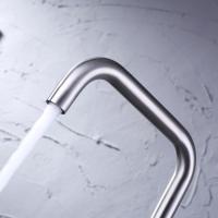China 360 Swivel Single Handle Kitchen Faucet SUS304 Stainless Steel 1.8GPM Hot Cold Mixer Tap for sale