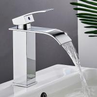 China SUS304 Waterfall Bathroom Sink Faucet Single Hole 1.2GPM Chrome Gold Rose Gold for sale