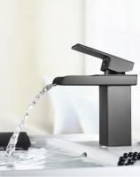 China SUS304 Stainless Steel Waterfall Single Hole Basin Mixer Chrome Matte Black 1.2GPM for sale