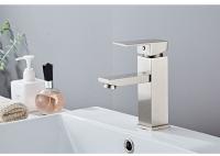 China Brass Single Hole Single Handle Basin Mixer In Chrome for sale