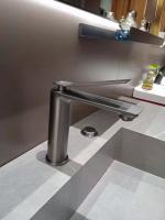 China Brass Single Handle Basin Mixer Chrome Matte Black Vessel Sink Faucet 1.2GPM for sale