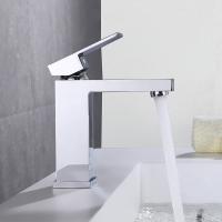 China Brass Modern Single Hole Single Handle Basin Mixer in Chrome SN for sale