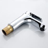 China Brass Modern Single Handle Basin Mixer Hot Cold Basin Taps In Chrome for sale