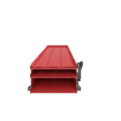 China Durable 300TPH Vibrating Screen With 2 Layers And Large Excitation Force for sale
