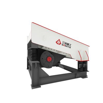 China Simple Structure 400TPH Single Shaft Vibrating Feeder  For Mining Industry for sale